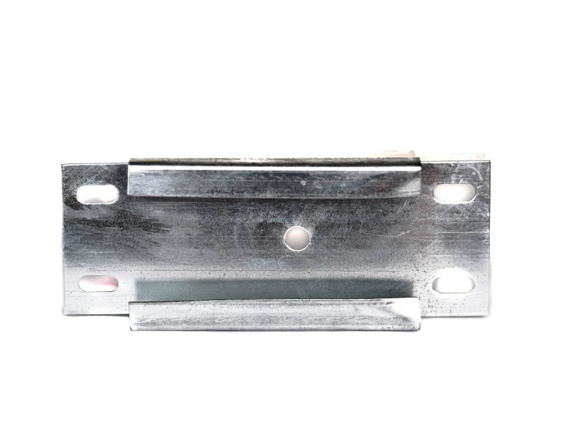 Pallet Rack Row Spacer 6" Long